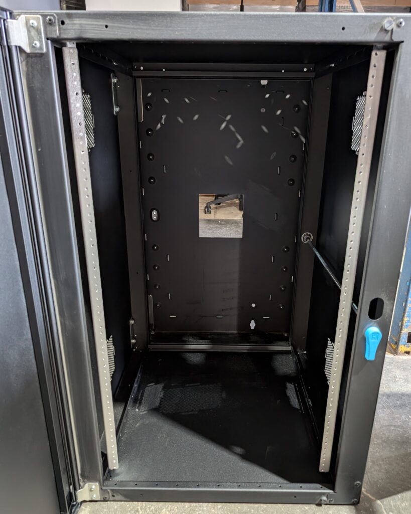 CUBE-iT 2'W x 30"D x 3'H Wall-Mount Server Rack Cabinet - Used - Welter ...
